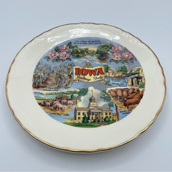 Vintage | Wall Decor | Vintage Iowa Hawkeye State Souvenir Collectible ...